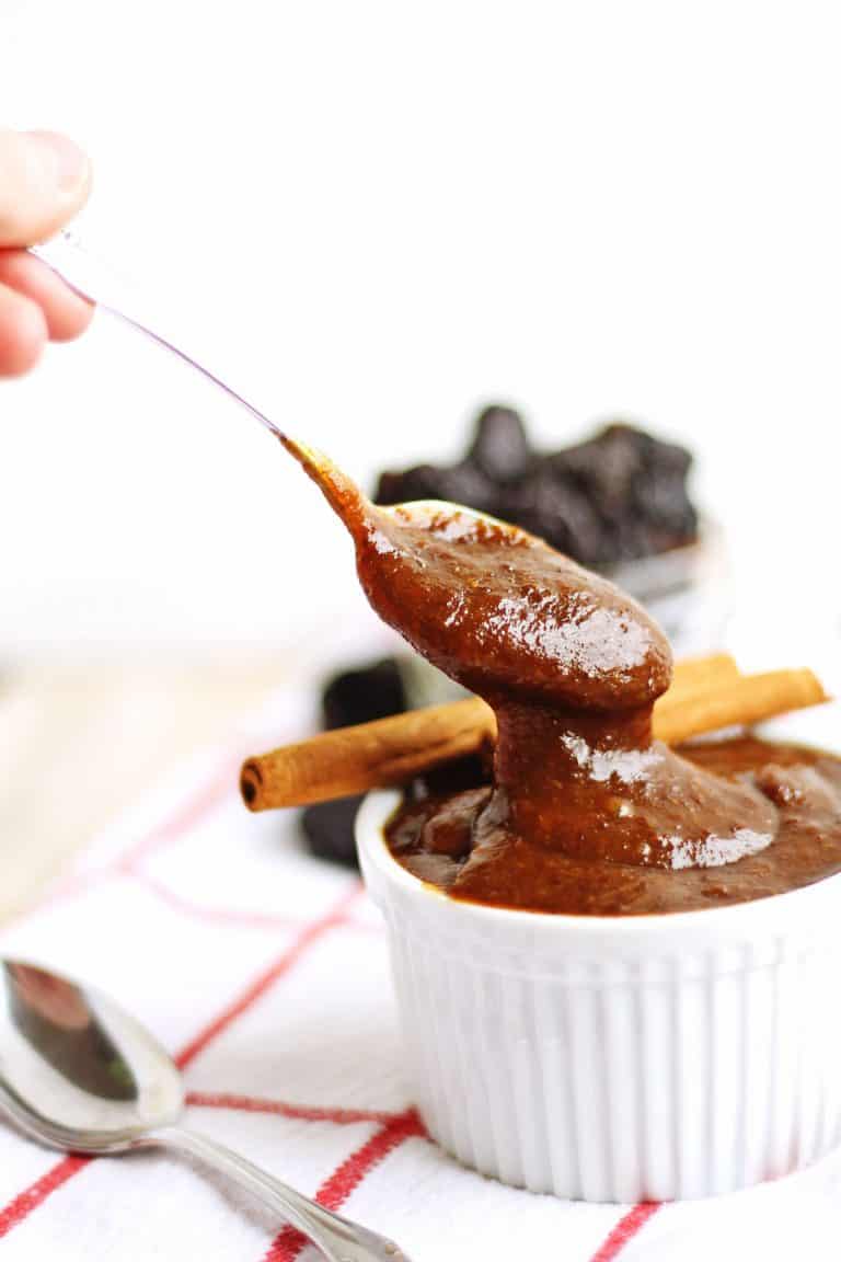 Pureed prunes with cinnamon {Rhubarbaby food} - Rhubarbarians