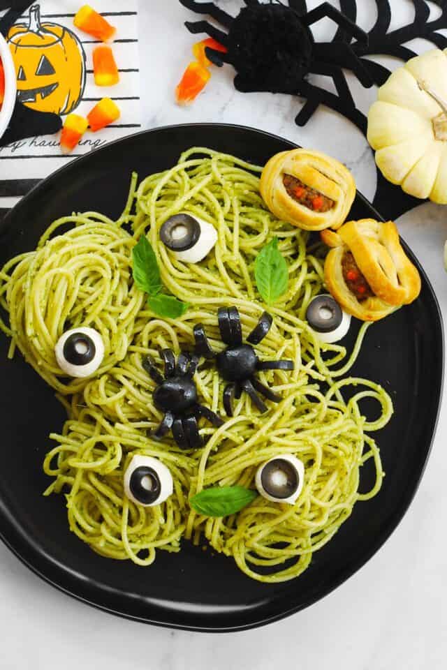 Easy spooky spaghetti: a Halloween pasta recipe - Rhubarbarians