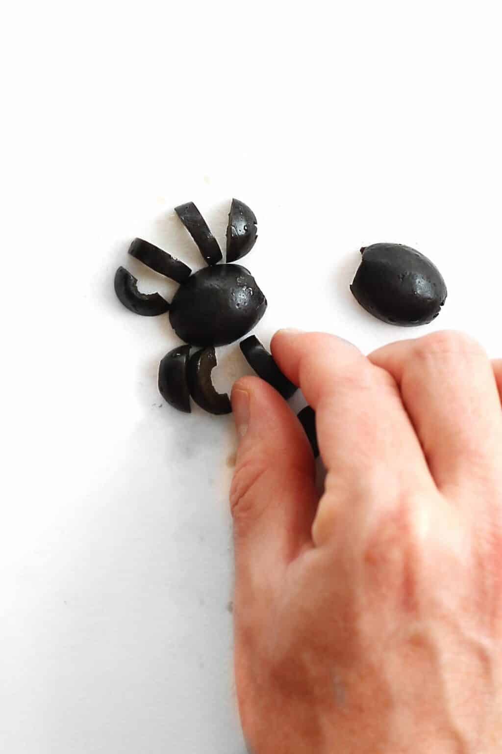 Easy spooky spaghetti: a Halloween pasta recipe - Rhubarbarians