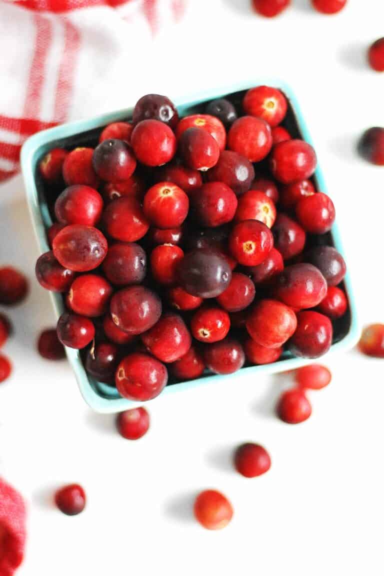 How to store fresh cranberries (and freeze them) - Rhubarbarians